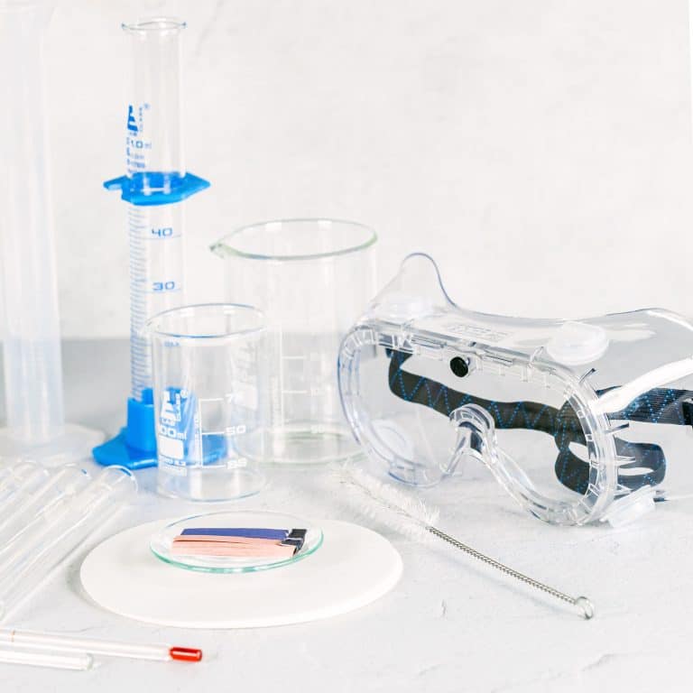 Chemistry Glassware Set - Apologia