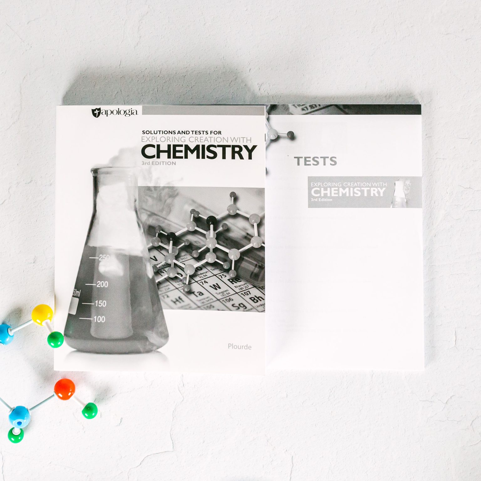 Chemistry: Homeschool Curriculum - Apologia