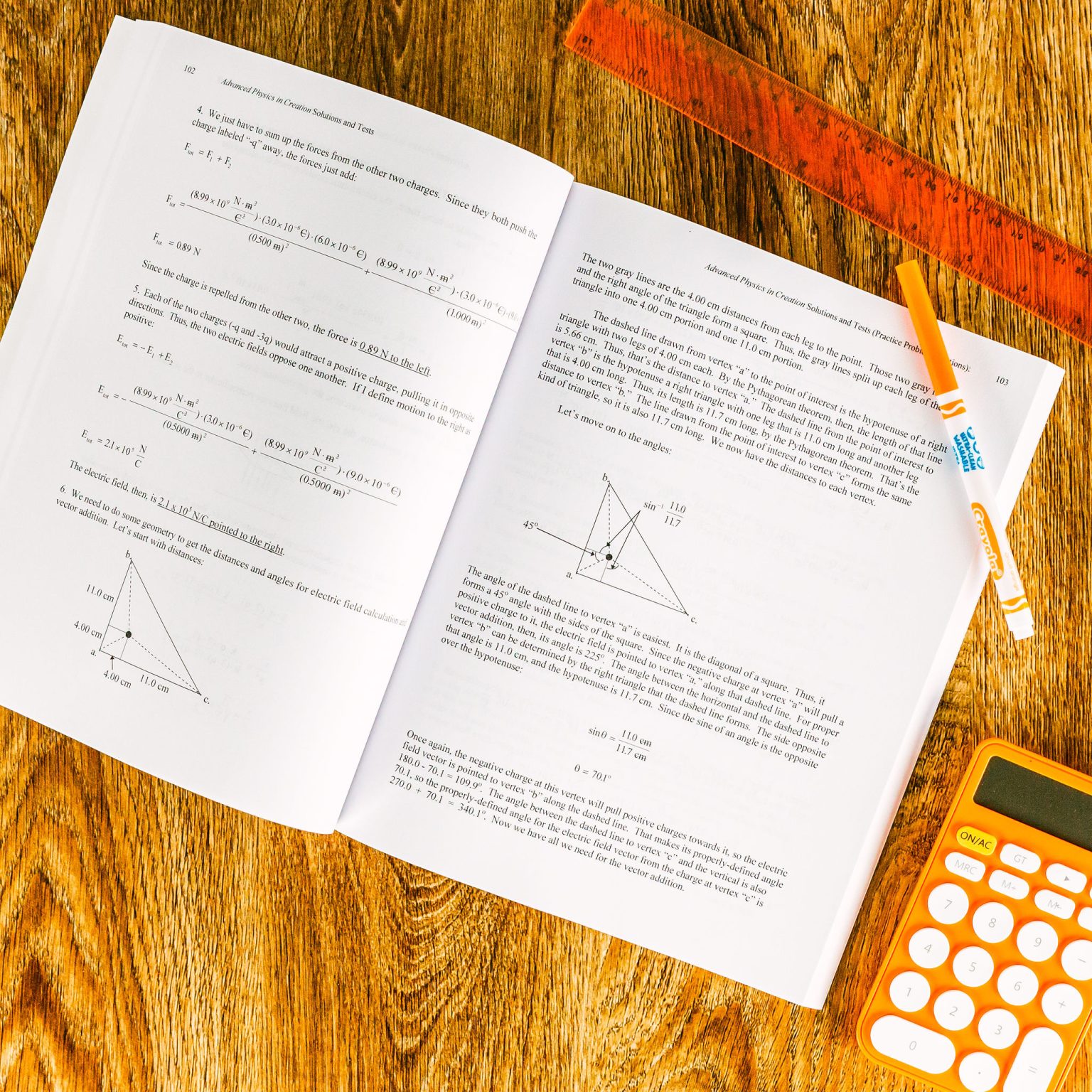 Advanced Physics Solutions Manual - Apologia